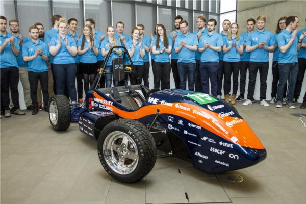 Rarik - Fréttir - Íslenskur rafmagnskappakstursbíll